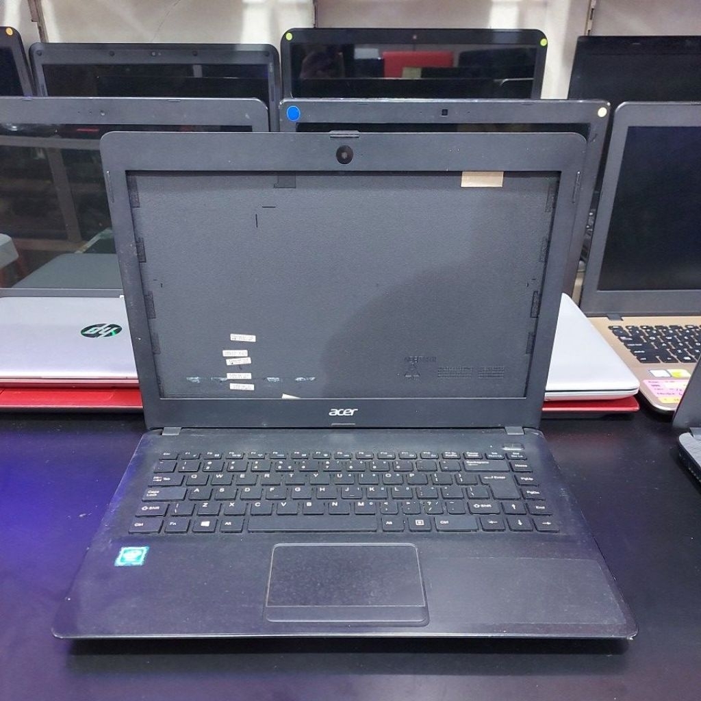 Jual Laptop Acer One 14 intel celeron jual kondisi seperti ini mati ...