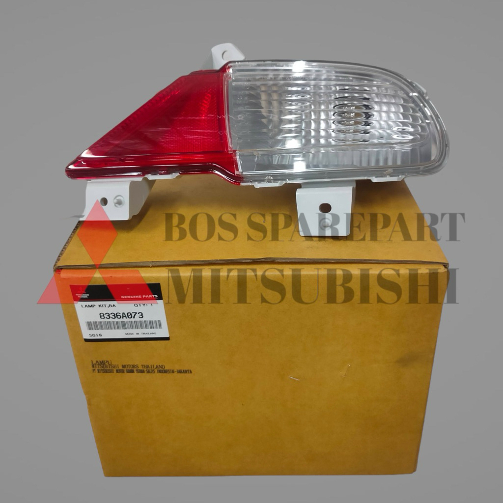 Jual LAMPU REFLEKTOR BUMPER BELAKANG KIRI LAMPU MUNDUR KIRI PAJERO ...
