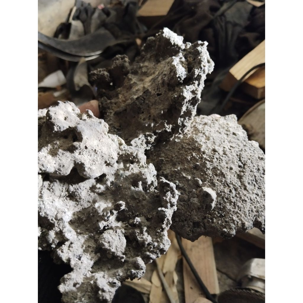 Jual tahi besi asli sisa pembakaran pandai isi 200gram | Shopee Indonesia