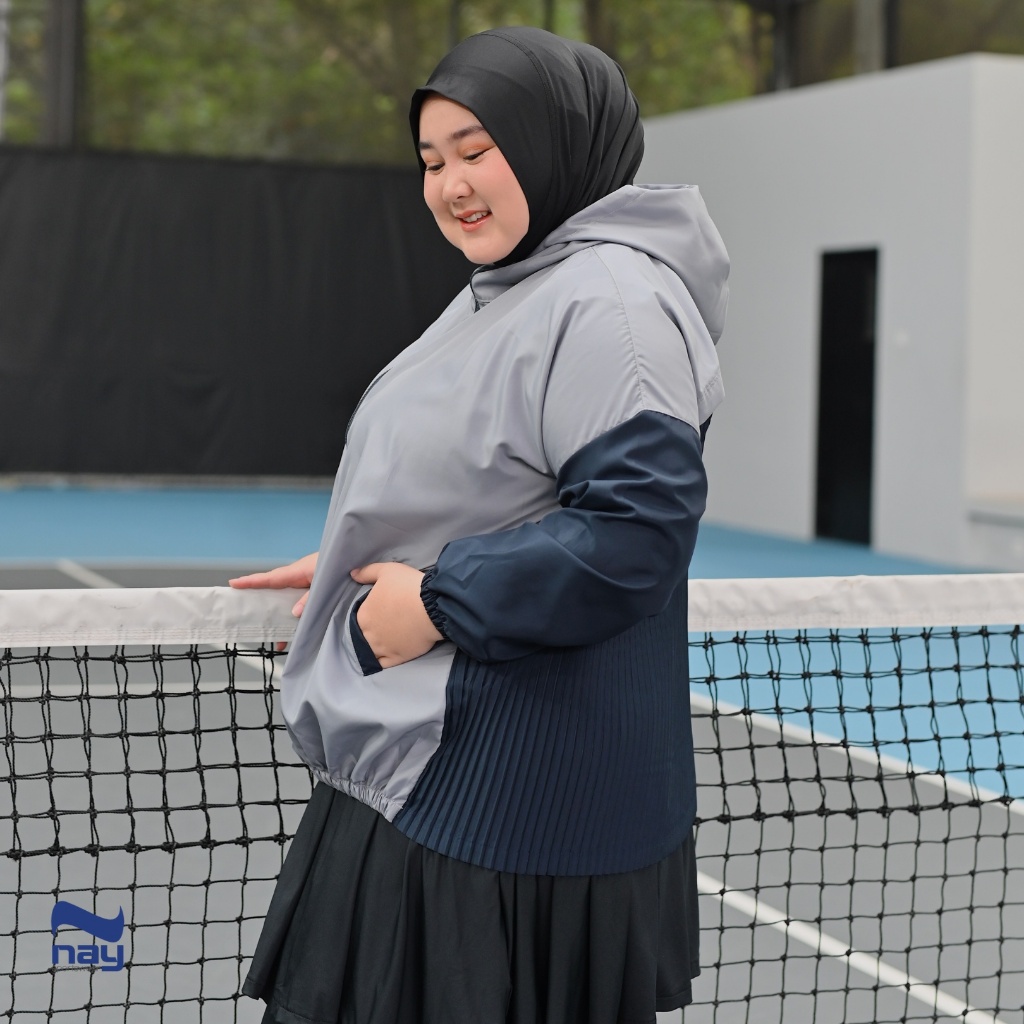 Jual Jacket Olahraga Wanita Parasut Oversized - Heera Jacket (Stone ...