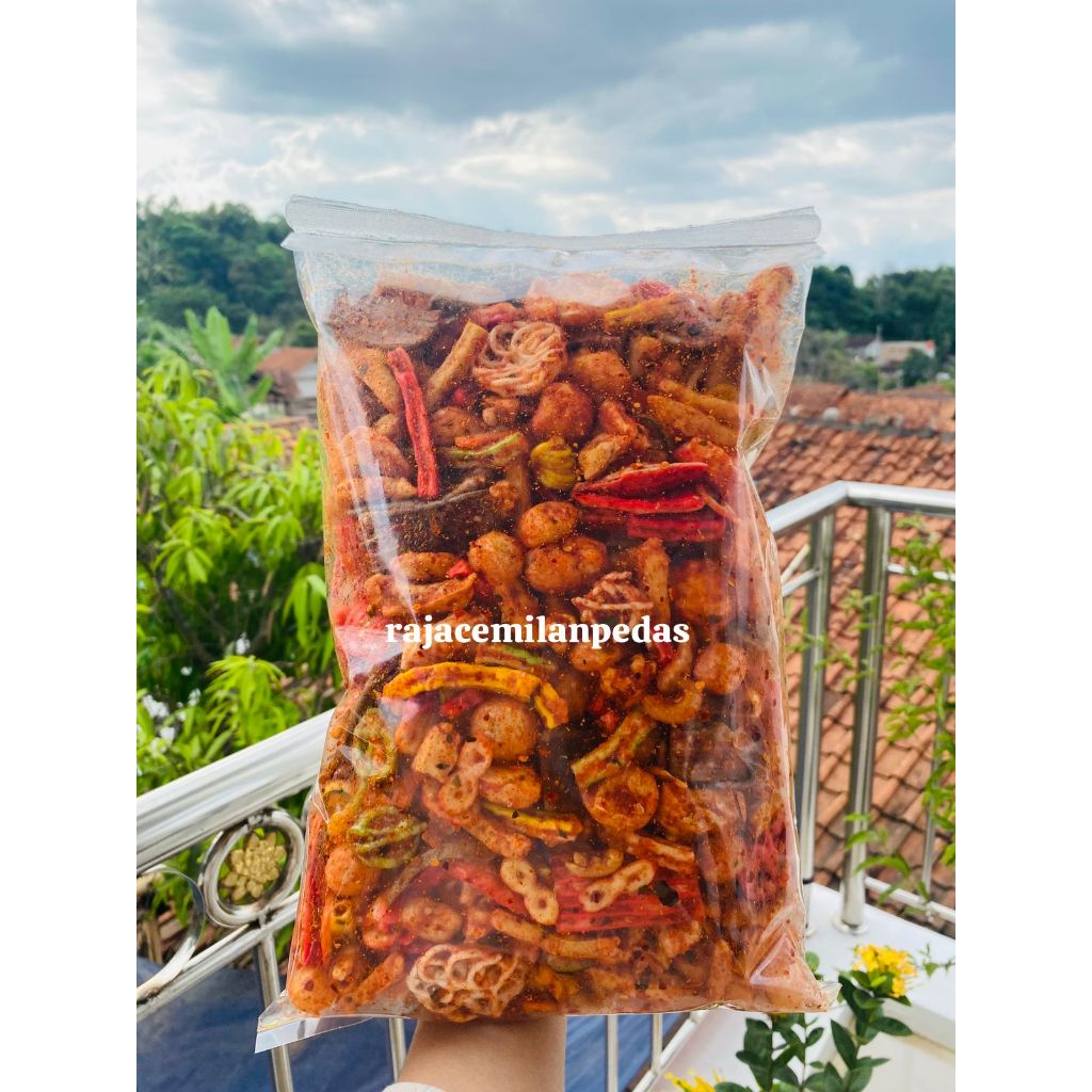 Jual SEBLAK CAMPUR PEDAS/KERUPUK SEBLAK CAMPUR MIX PEDAS DAUN JERUK ...