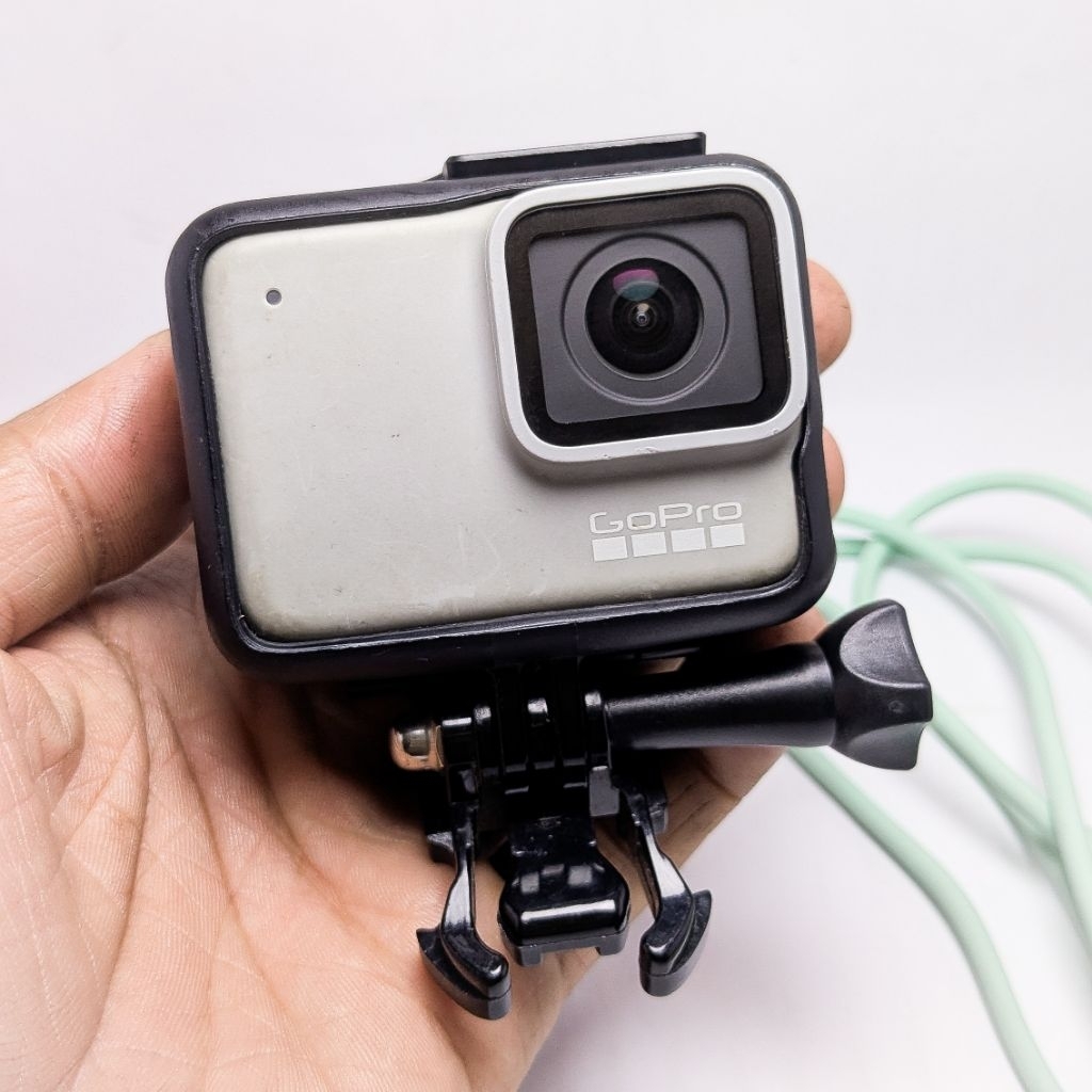 Jual Action cam Gopro hero 7 White Second | Shopee Indonesia