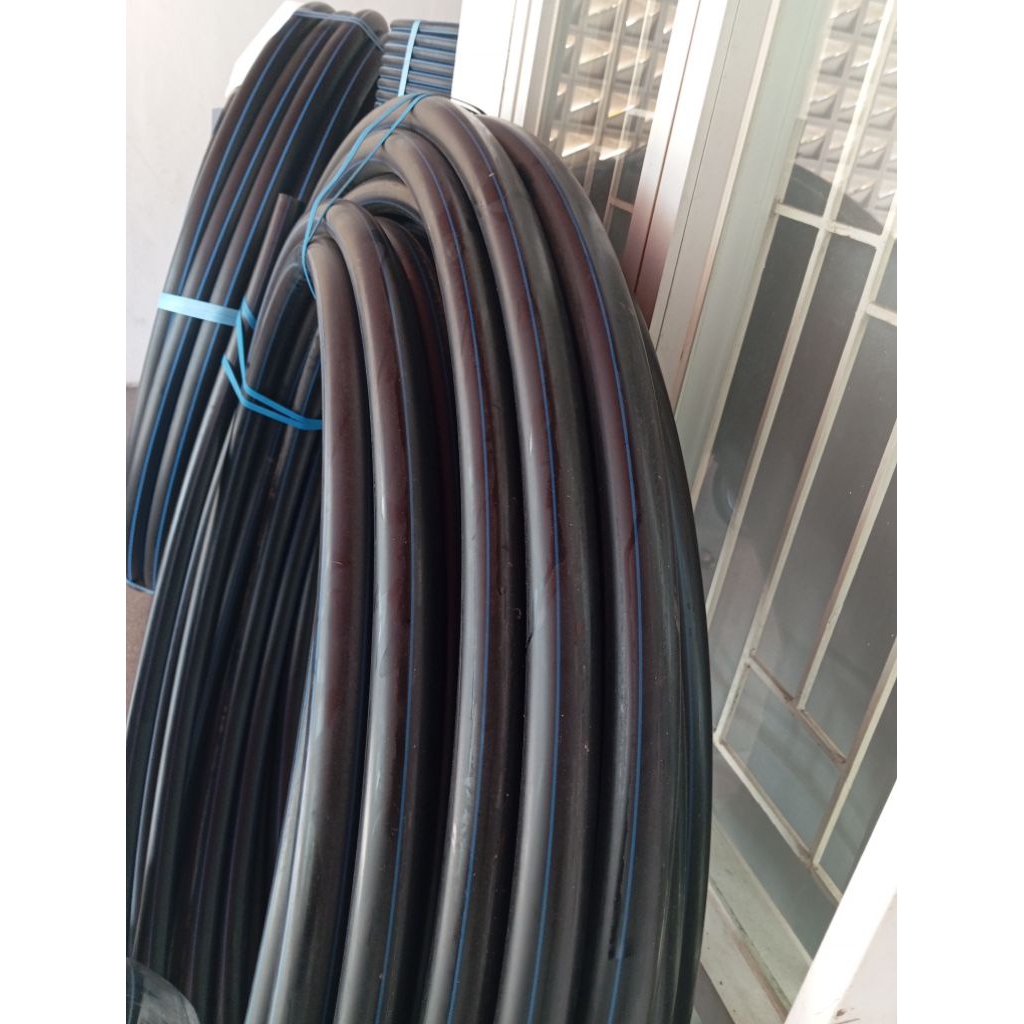 Jual selang pipa HDPE/PDAM 1 1/2 inch pn 10(100m/roll) | Shopee Indonesia