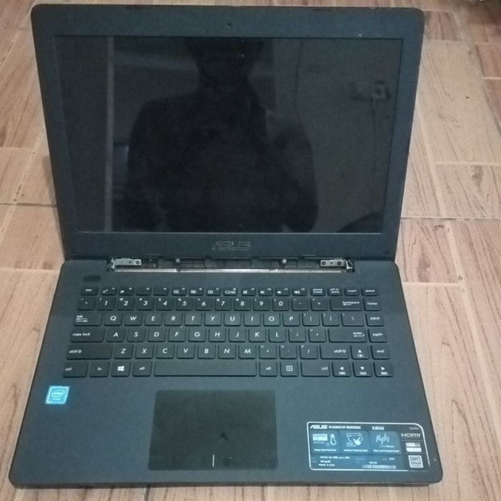 Jual Laptop Asus X453S series Mesin motot Lcd mulus Ram4 Hardisk kosong ...