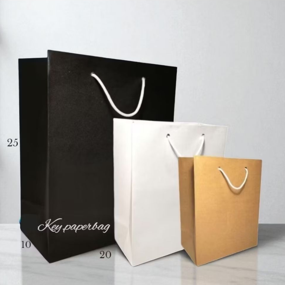 Jual Paper Bag Polos Uk 20x25 Hitam, Putih, Cokelat | Shopee Indonesia
