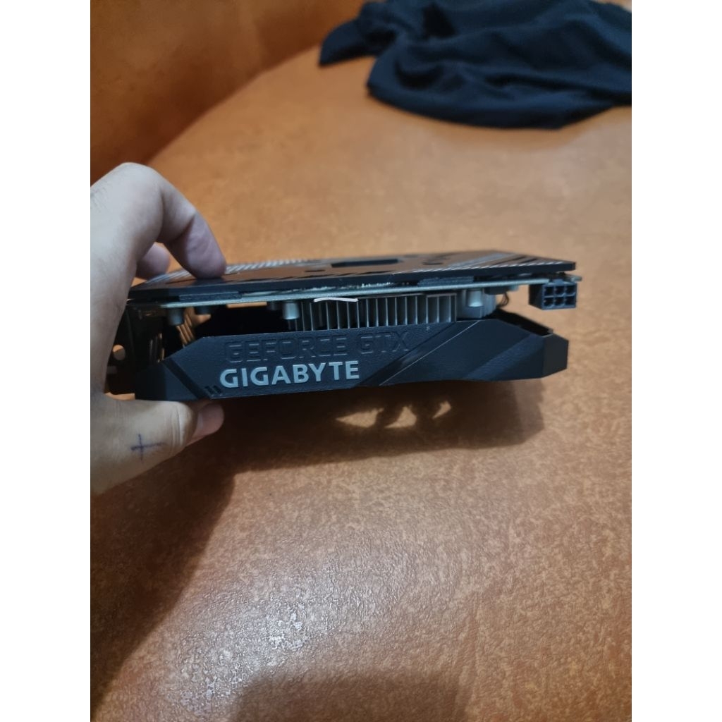 Jual GTX 1650 Gigabyte single fan (second) | Shopee Indonesia