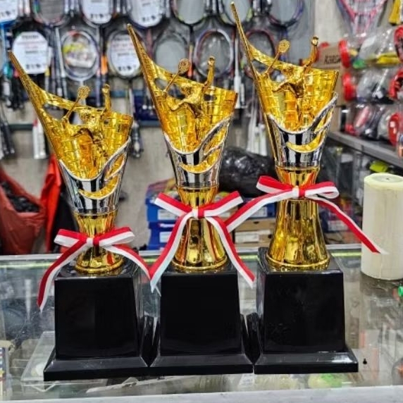 Jual Trophy Piala Badminton / Sepak Bola / Tenis Meja / Musik / Burung ...