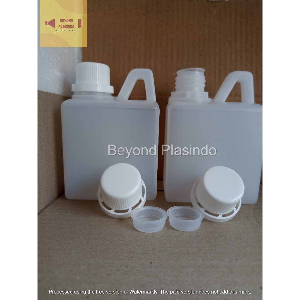 Jual Jerigen Kotak 500 ml Putih Transparant /Jerigen Minyak / Jerigen ...