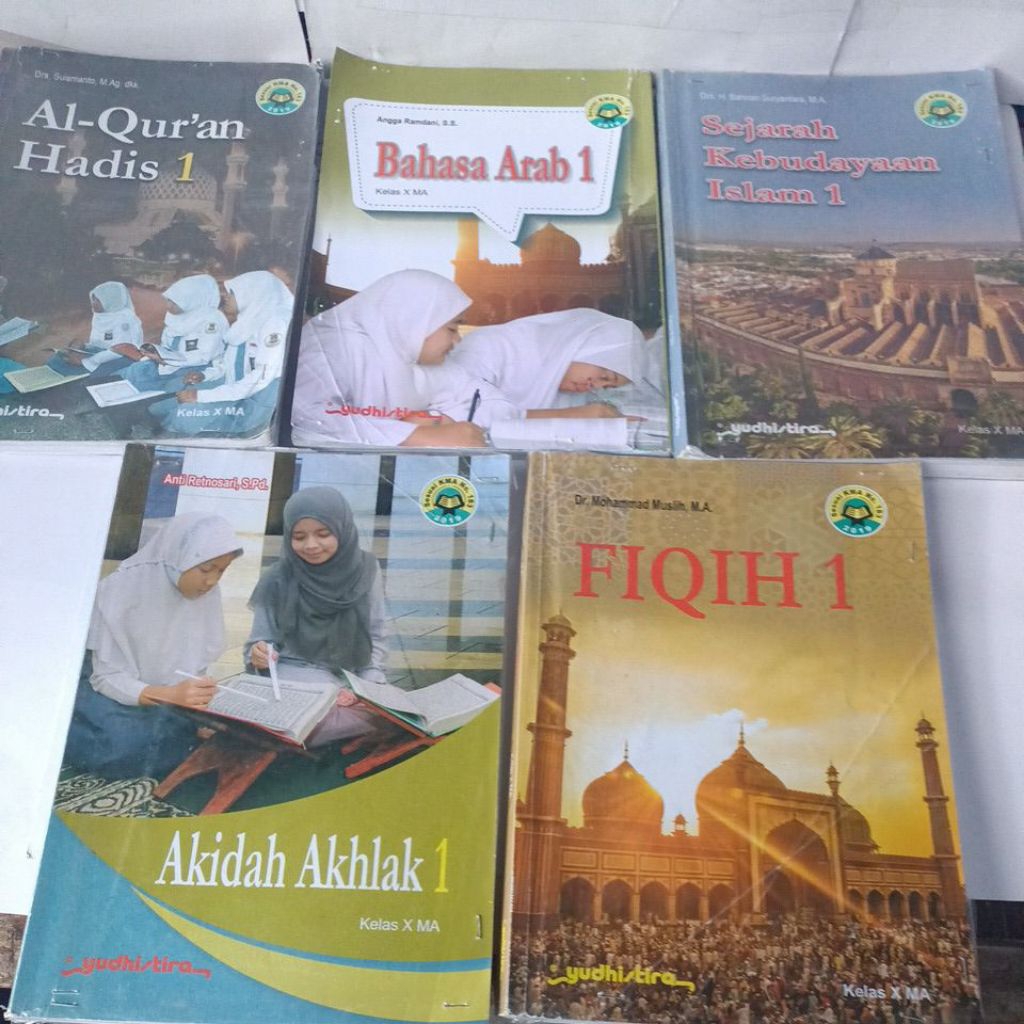 Jual buku paket agama Islam kelas 1/10 SMA /MA Yudistira 2019. Alquran hadis bahasa Arab ski ...