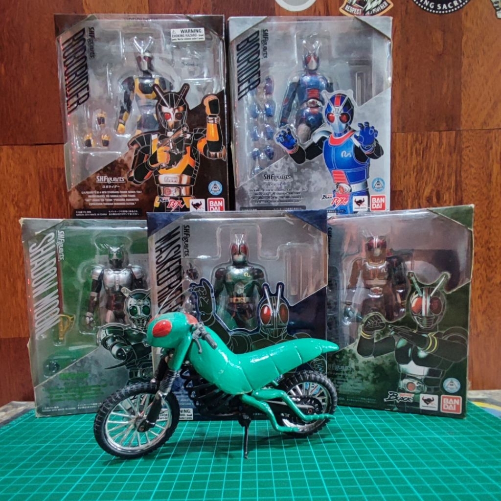 Jual set shf Kamen rider black bonus battle hopper custom | Shopee ...