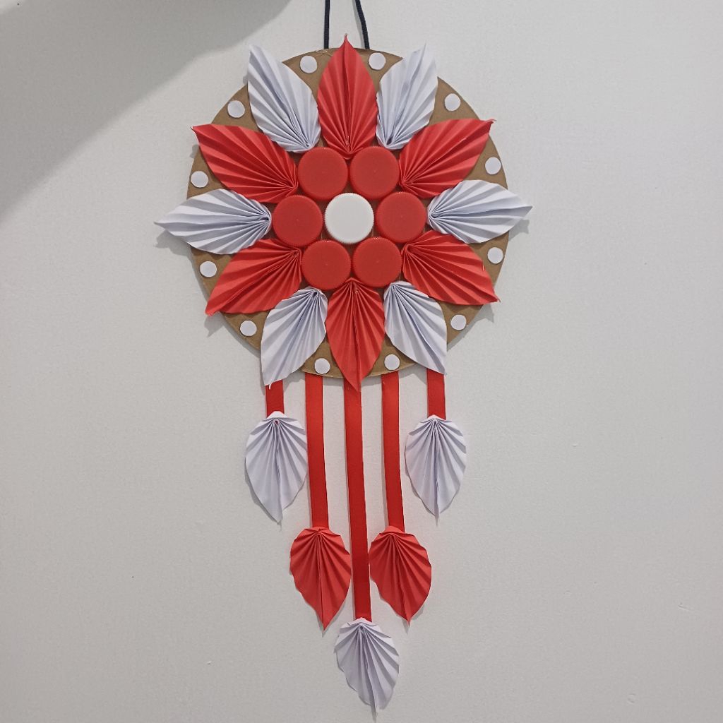 Jual pajangan dinding merah putih dari kertas origami/hiasan ruang ...