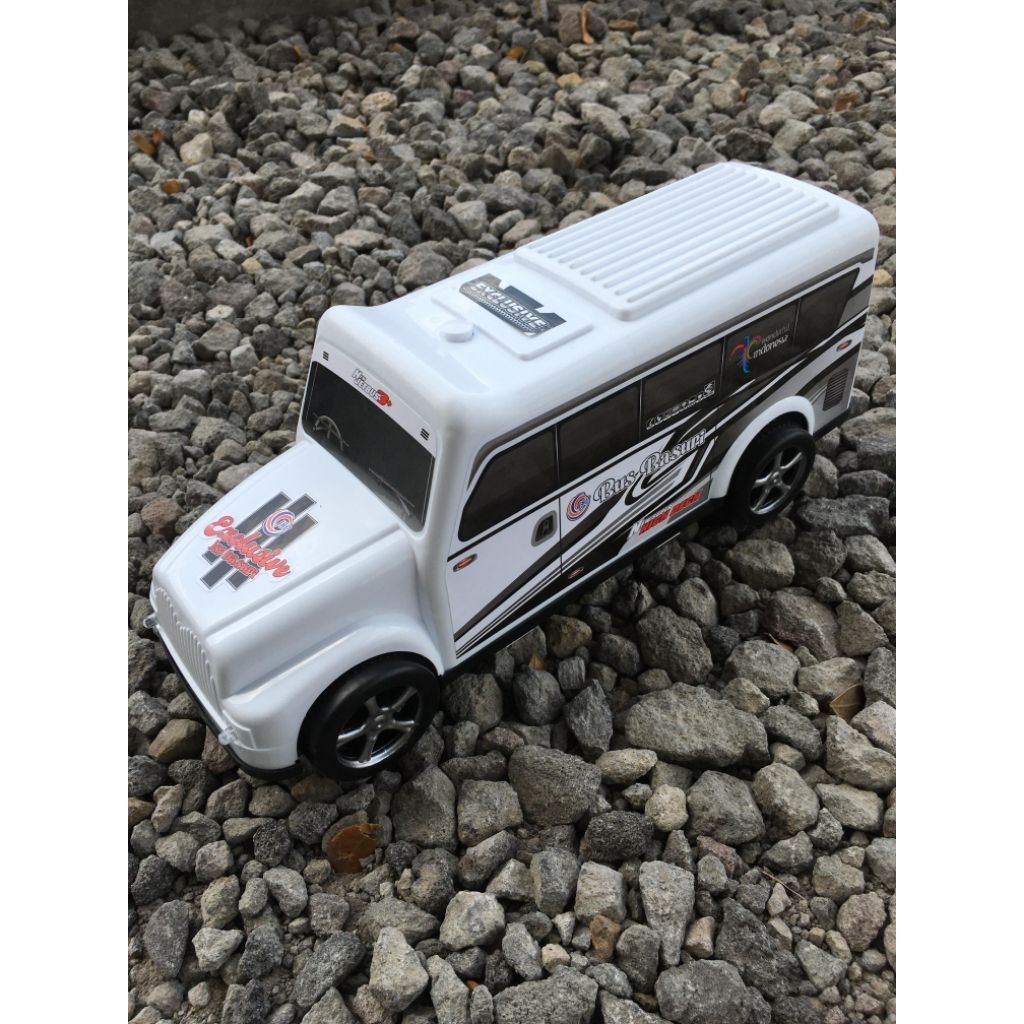 Jual MAINAN BUS BASURI TELOLET TAYO(UA) | Shopee Indonesia