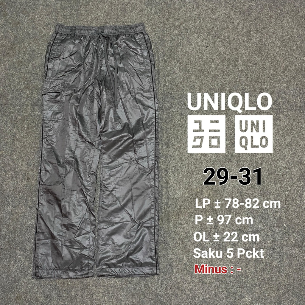 Jual UNIQLO CARGO PARASUT SIZE 29-31 | Shopee Indonesia