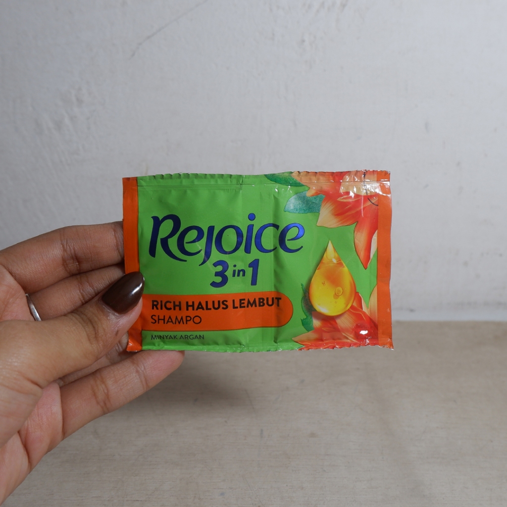 Jual Shampoo Sachet Murah Rejoice 10 mL Per Sachet VARIAN RANDOM ...