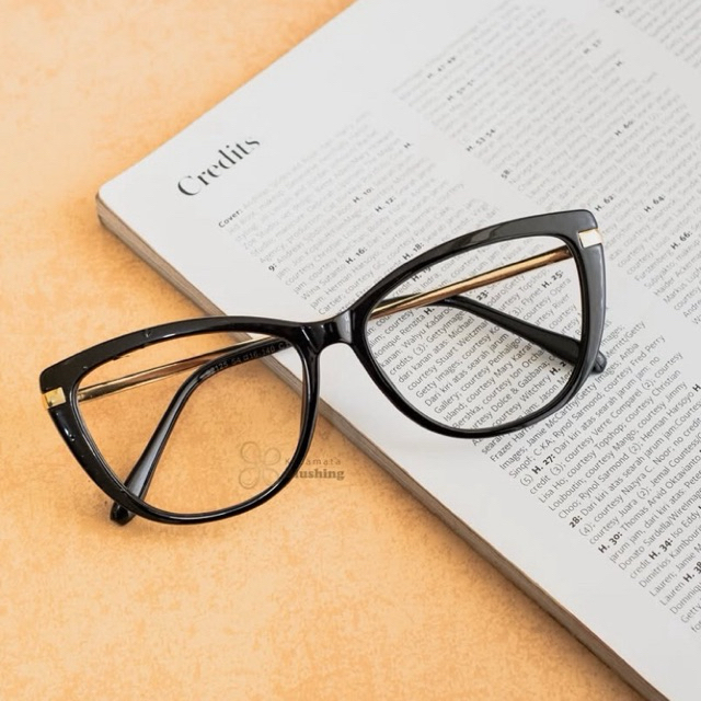 Jual Kacamata Blushing – Frame Kacamata Yura Black – CatEye Elegan Kekinian Kombinasi Plastik ...