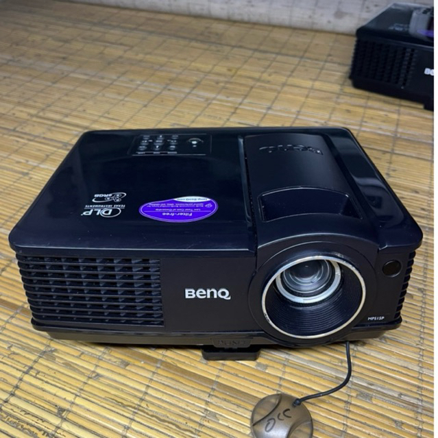 Jual PROYEKTOR BENQ MP515 BERGARANSI 2500 LUMENS | Shopee Indonesia
