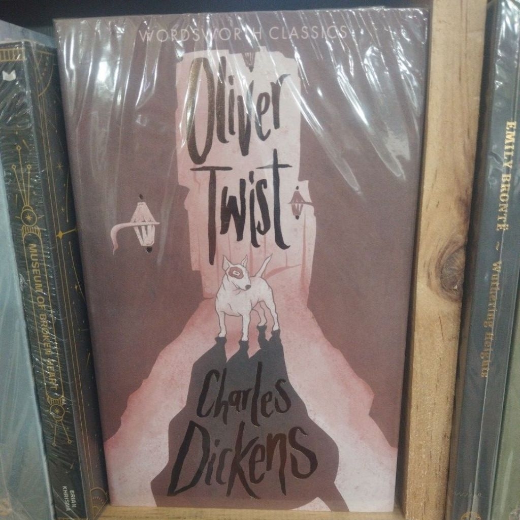 Jual Oliver Twist By Charles Dickens Wordsworth Classics | Shopee Indonesia