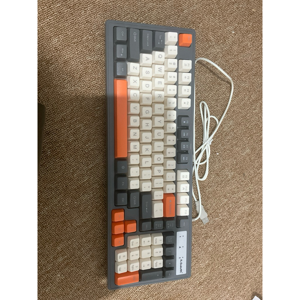Jual preloved keyboard grey mix orange k-snake (wire keyboard) | Shopee ...