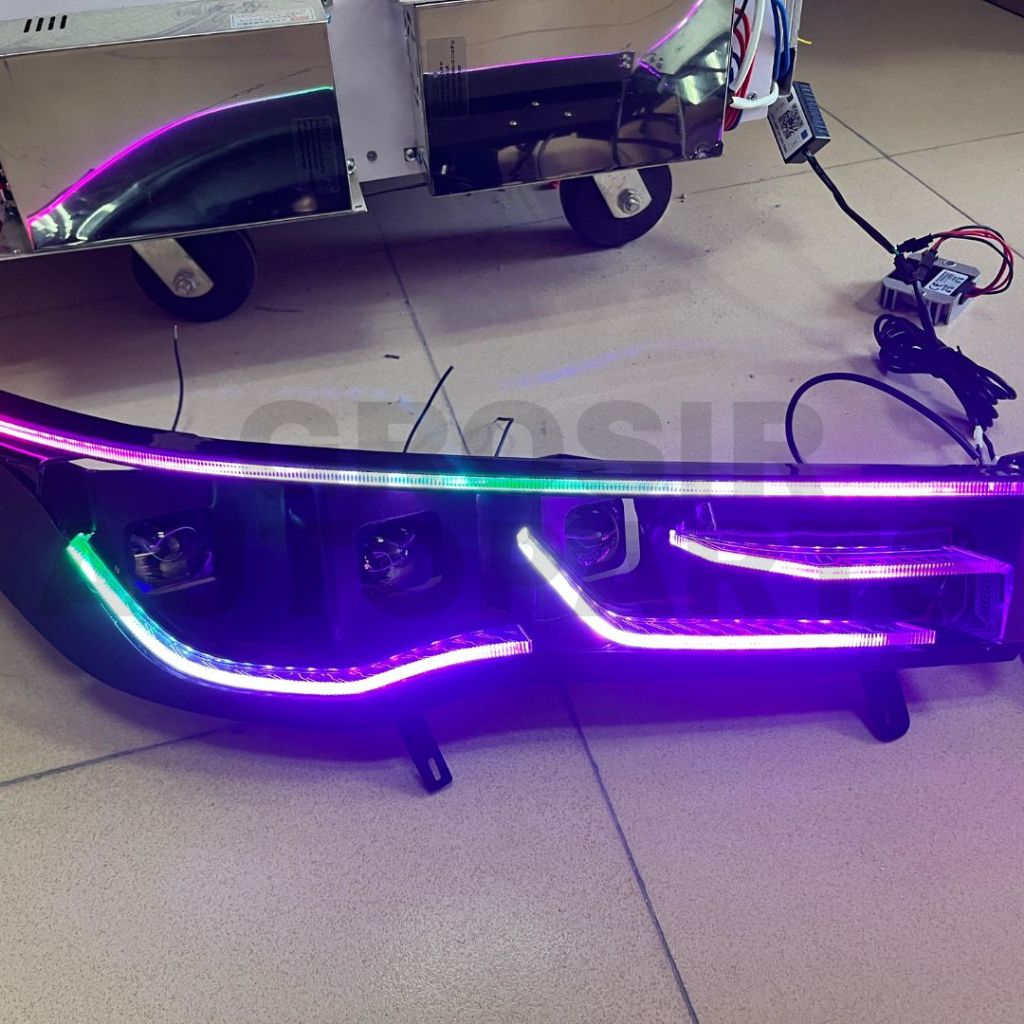 Jual Headlamp Zenix RGB AFTERMARKET RGB Toyota Innova Zenix Toyota ...
