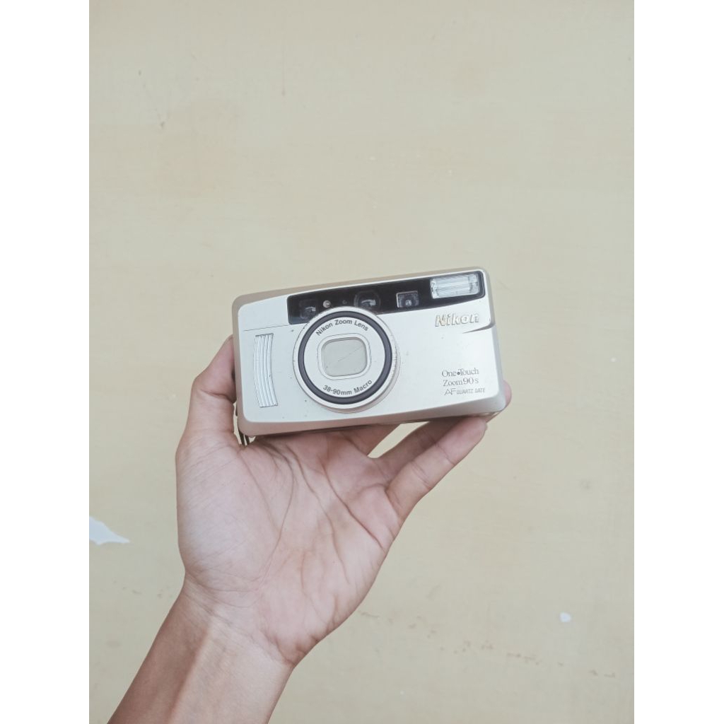 Jual kamera camera analog nikon one touch zoom 90s | Shopee Indonesia