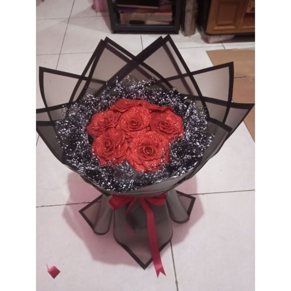 Jual BUKET BUNGA SATIN ROSE GLITTER | Shopee Indonesia
