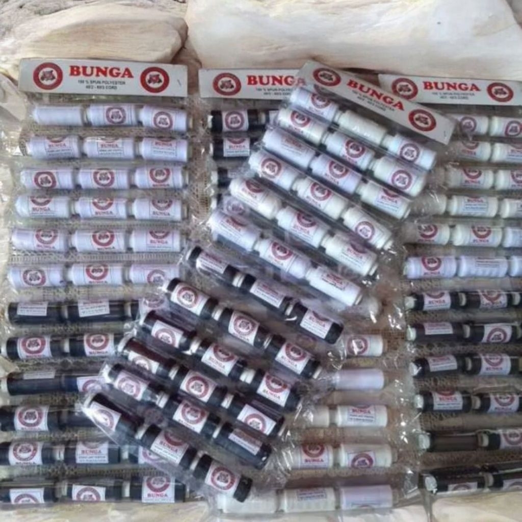 Jual BENANG JAHIT HITAM PUTIH ISI 36 BIJI | Shopee Indonesia