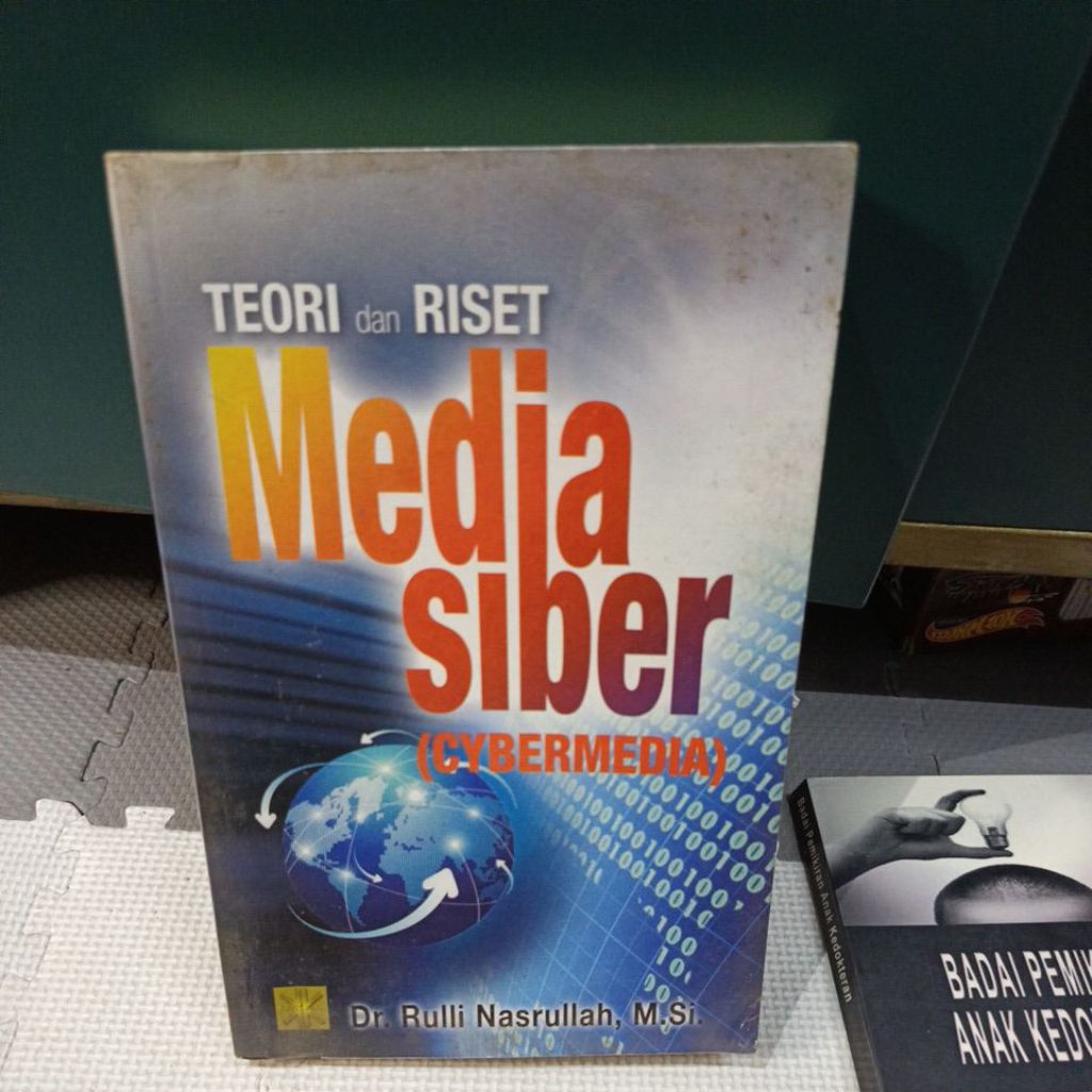 Jual Buku Original Teori Dan Riset Media Siber Original Preloved by Dr ...