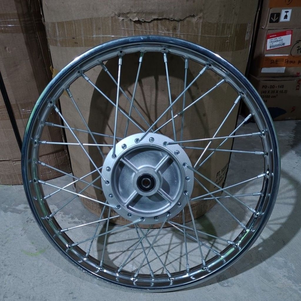 Jual velek belakang Honda motor absolute Revo pnp Honda blade Repsol ...