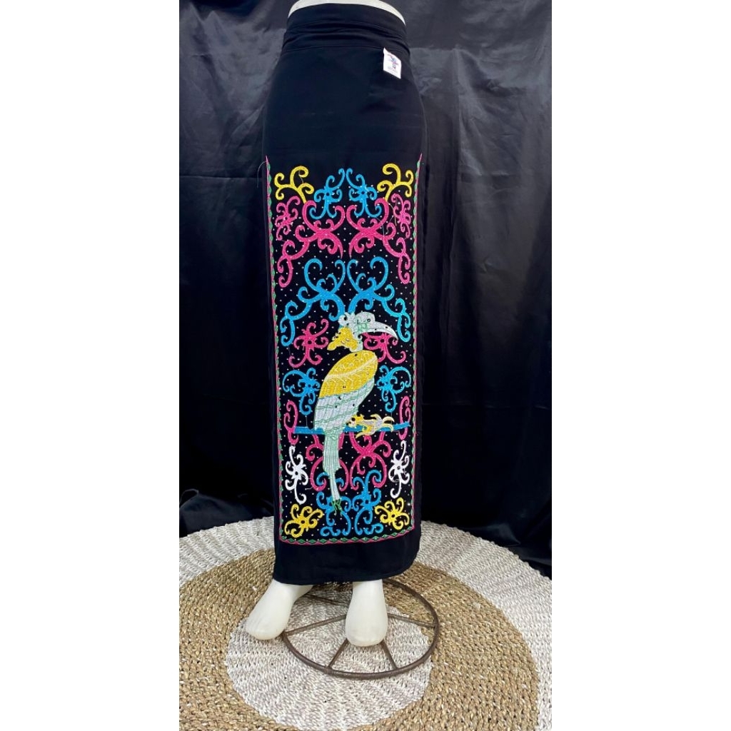 Jual ROK LILIT KHAS DAYAK KALIMANTAN - ROK BORDIR KALIMANTAN DAYAK ...