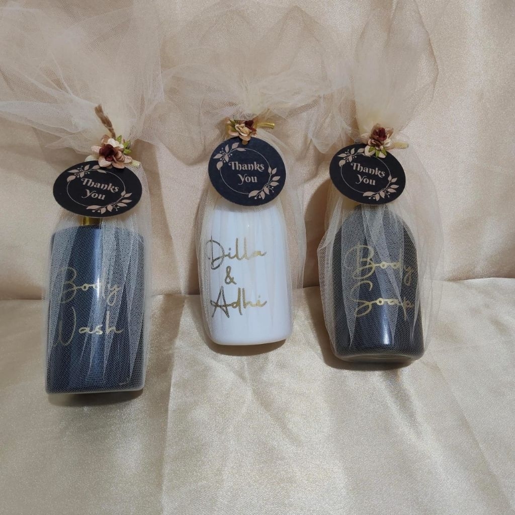 Jual SOUVENIR PERNIKAHAN WEDDING BOTOL ISI ULANG TILE AESTHETIC ULANG ...