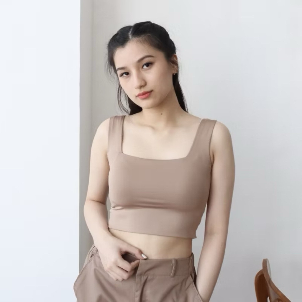 Jual Tanktop wanita Square Neck Julee Cropped Tanktop Hitam Putih Mocca ...