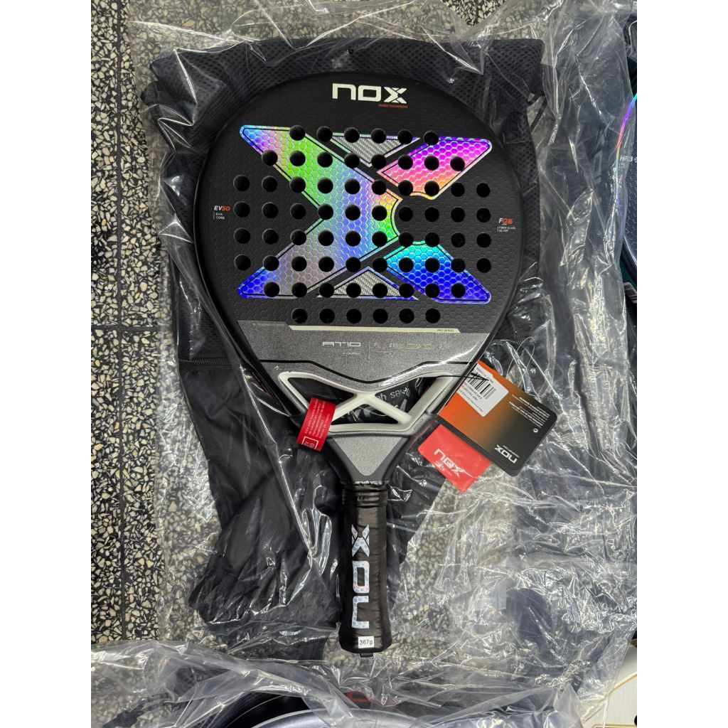 Jual Raket Padel / Padel Racket NOX AT10 PRO CUP HARD 2025 BY AGUSTIN ...