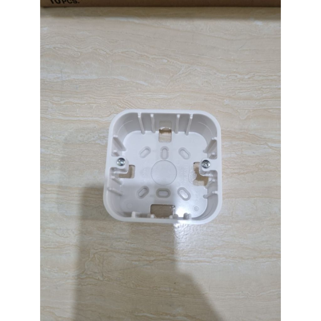 Jual PANASONIC OUTBOW DUS WEJ 6911/BOX TEMPEL KOTAL BUTIH | Shopee ...
