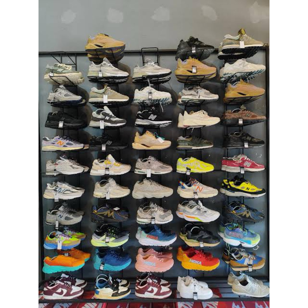 Jual sepatu sneakers second size cewek 36-40 | Shopee Indonesia