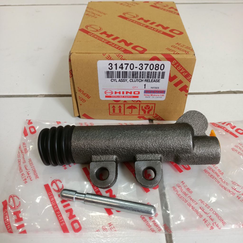 Jual MASTER KOPLING BAWAH HINO DUTRO 130 31470-37080 W04D | Shopee ...