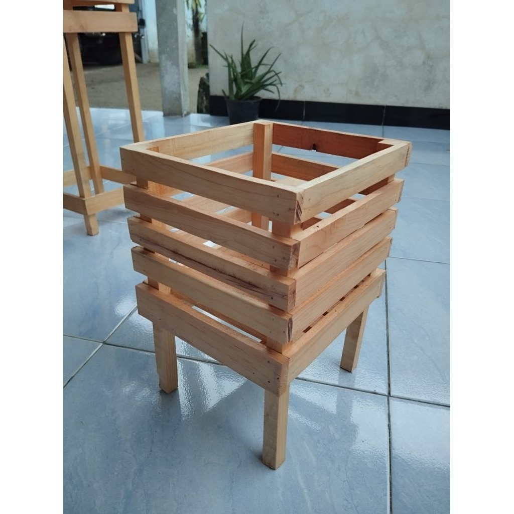 Jual Pot Kayu Anggrek Aesthetic dengan Kaki | Shopee Indonesia