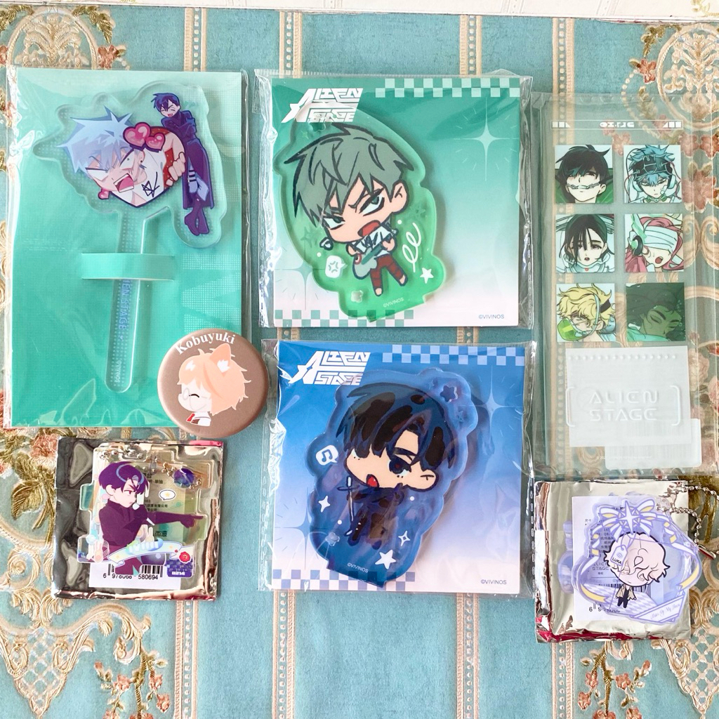 Jual OFFICIAL Alien Stage Ivan Till Fruity Heart Acrylic Keychain ...