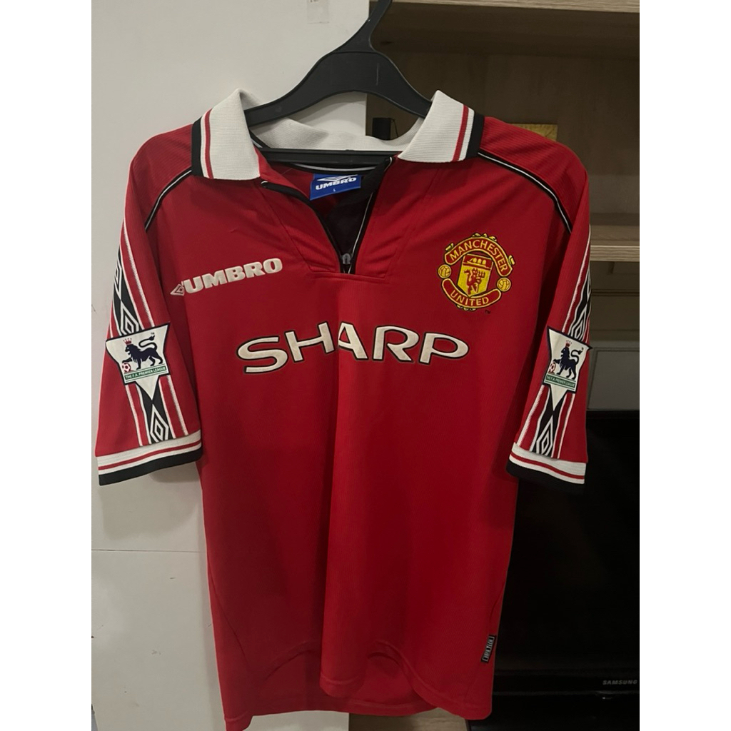 Jual jersey manchester mu 1999 giggs | Shopee Indonesia