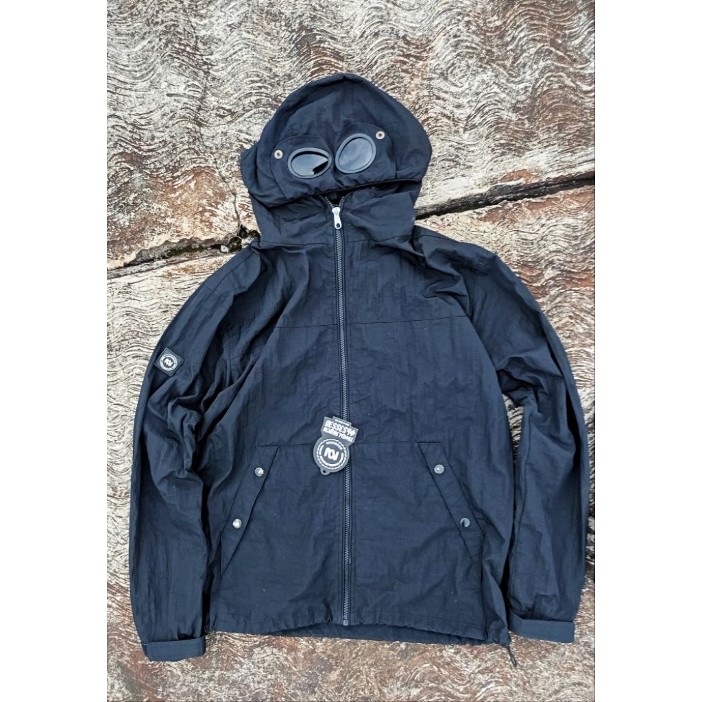 Jual JAKET TroubleMaker Goggle Jacket Size M | Shopee Indonesia