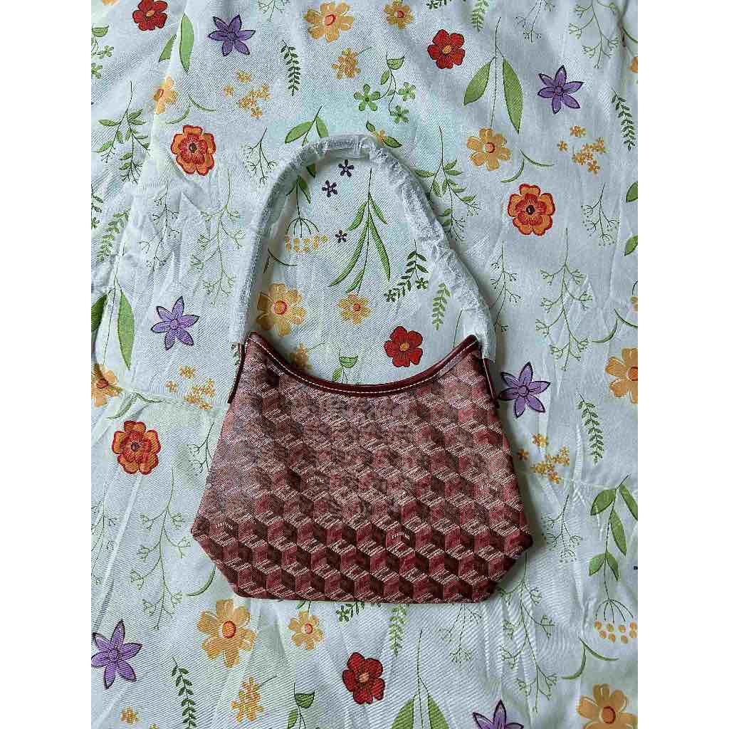 Jual christy ng alesso hobo bag burgundy (mini) | Shopee Indonesia