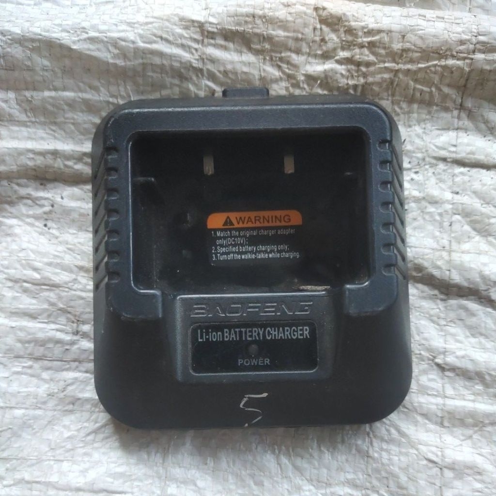 Jual MANGKOK HT BAOFENG POFUNG WEIERWEI TIPE UV5R DAN SEJENISNYA | Shopee Indonesia