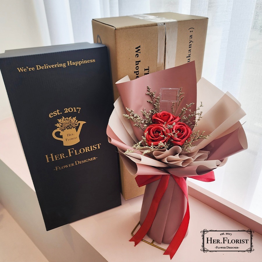 Jual HER.JKT [ROSE] 3PCS Soap & Dried Flowers Bouquet/ Buket Wisuda ...