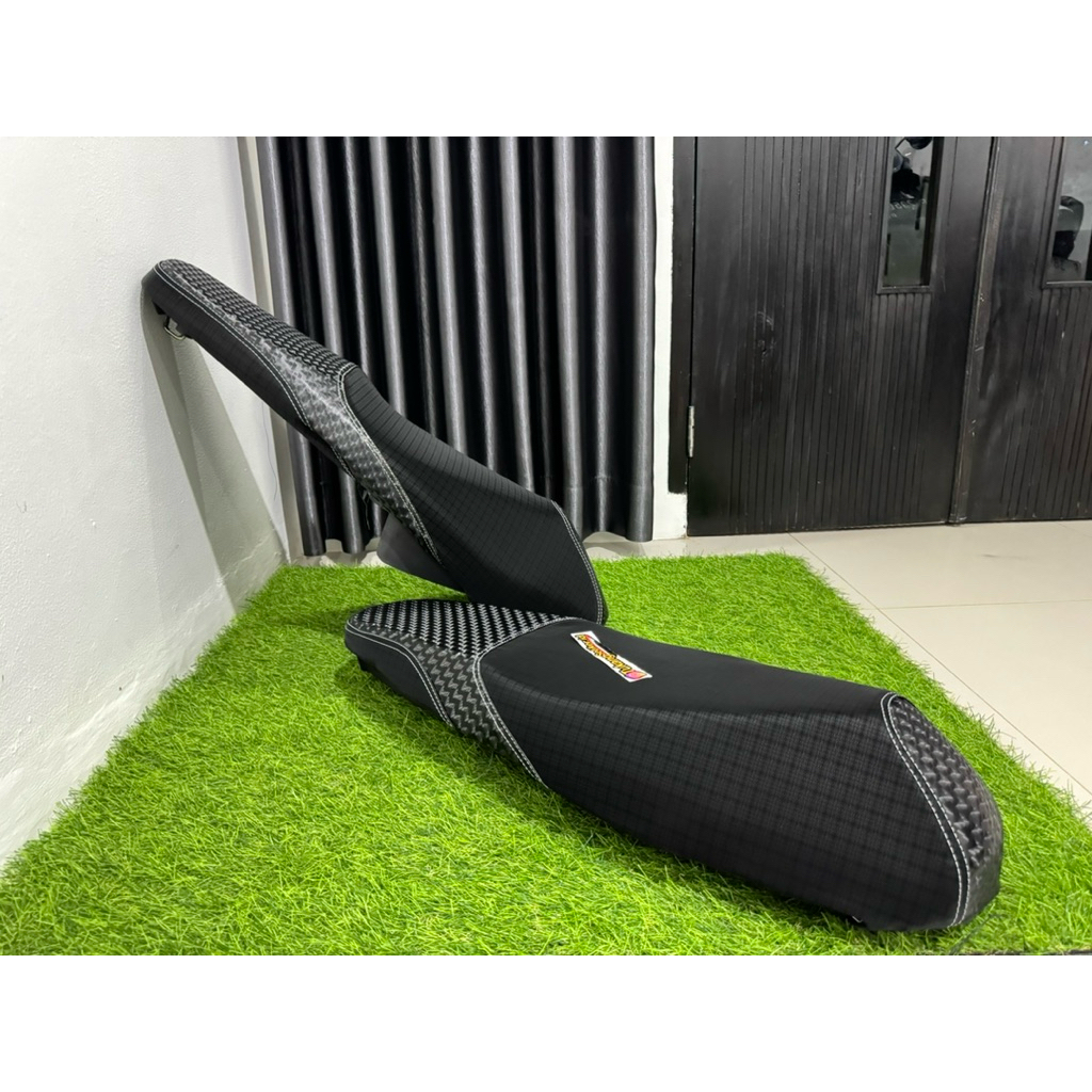Jual Kulit Jok Motor Jahit Tengah Model ARVI X Motif 4D PM Auto Kulit ...