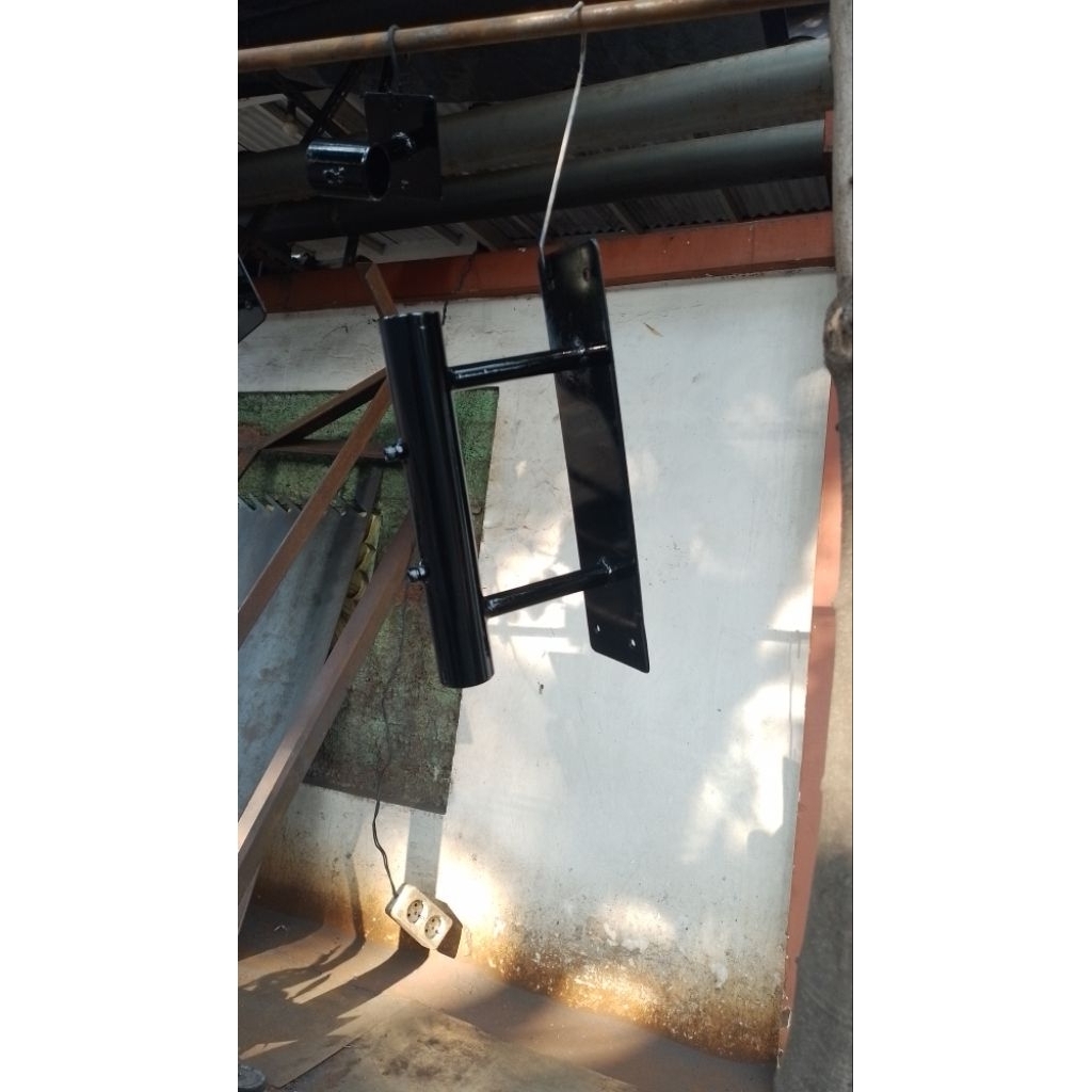 Jual dudukan atau breket cagak tiang bendera atau umbul umbul 17 ...