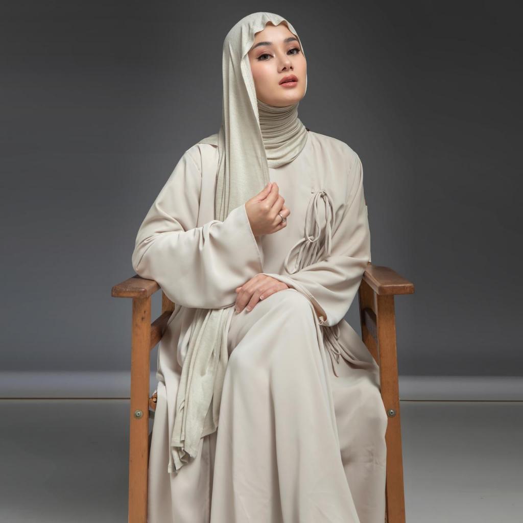 Jual Lozy Hijab - Arabian Shawl Lozy x Lesti (Hijab Pashmina Viscose Rayon) | Shopee Indonesia