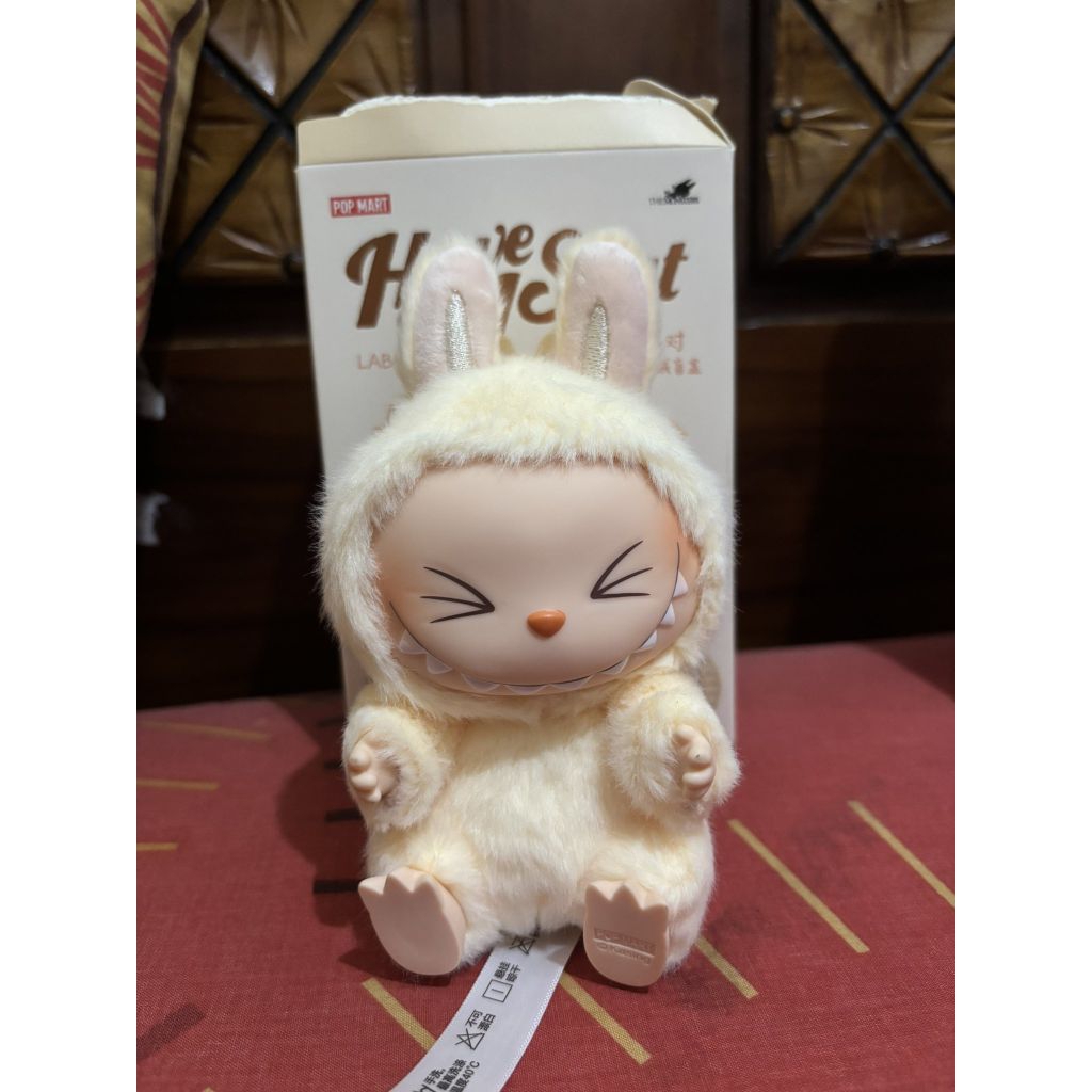 Jual LABUBU SISI VER 2 - LABUBU HAVE A SEAT UNSEALED OFFICIAL POMART ...