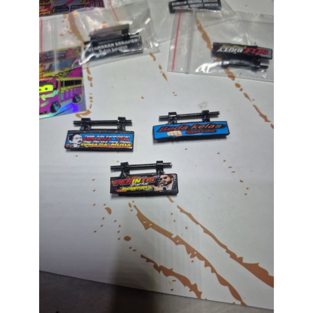 Jual kepet belakang bus rkc ukuran skala 1:35 | Shopee Indonesia