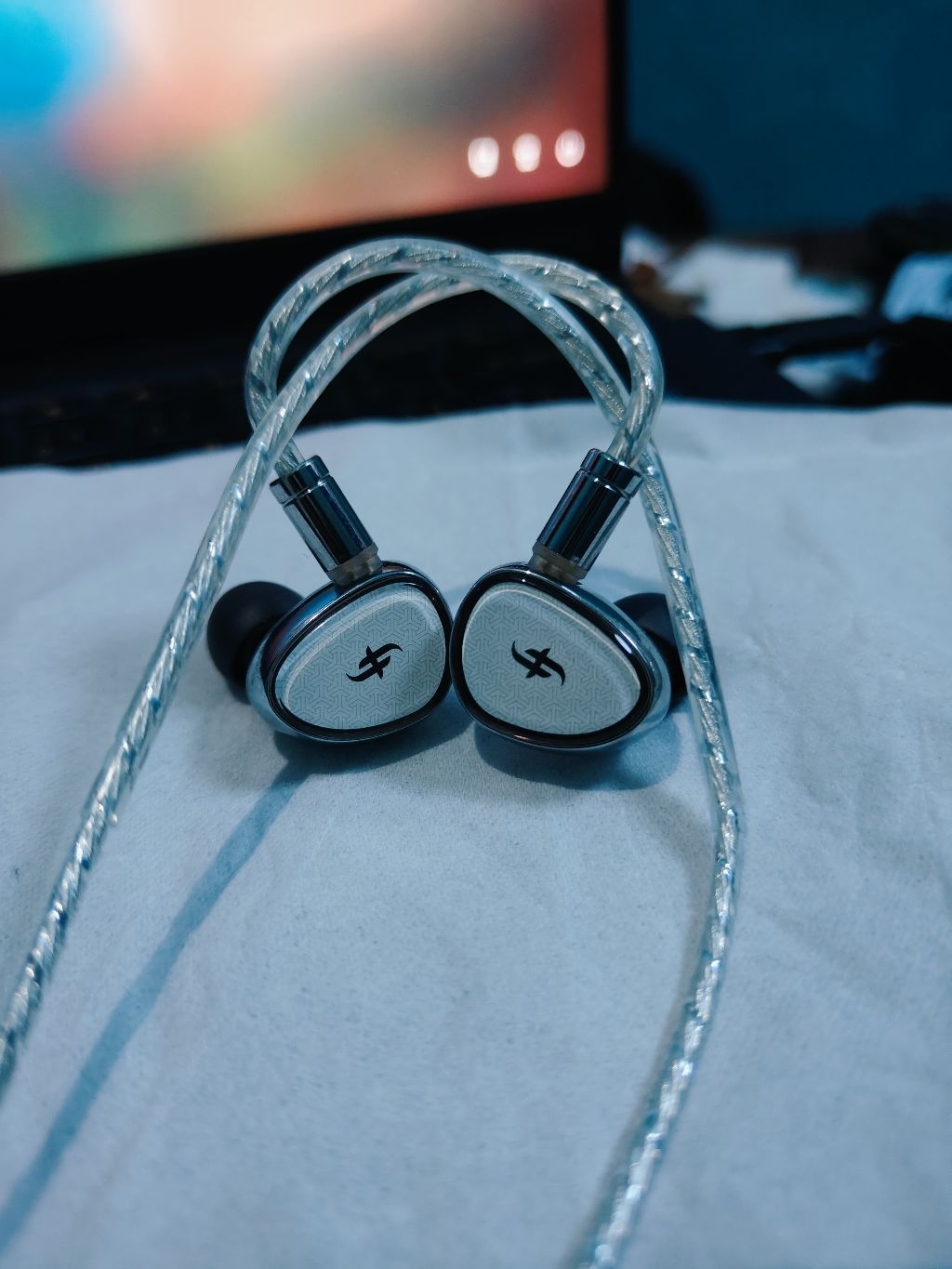 Jual Simgot EA1000 1DD + 1PR Fullset IEM Second/Bekas | Shopee Indonesia