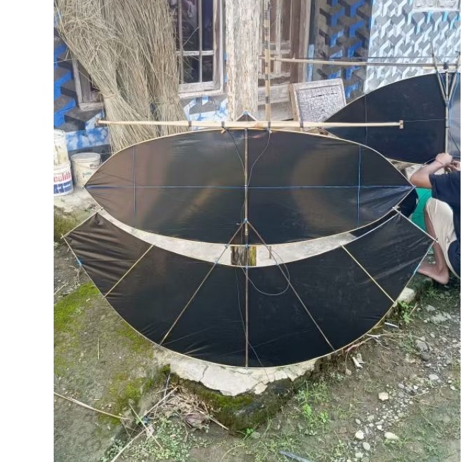 Jual Layangan Gapangan Pegon Ceper ( Siap Terbang) Bonus sendarenn ...