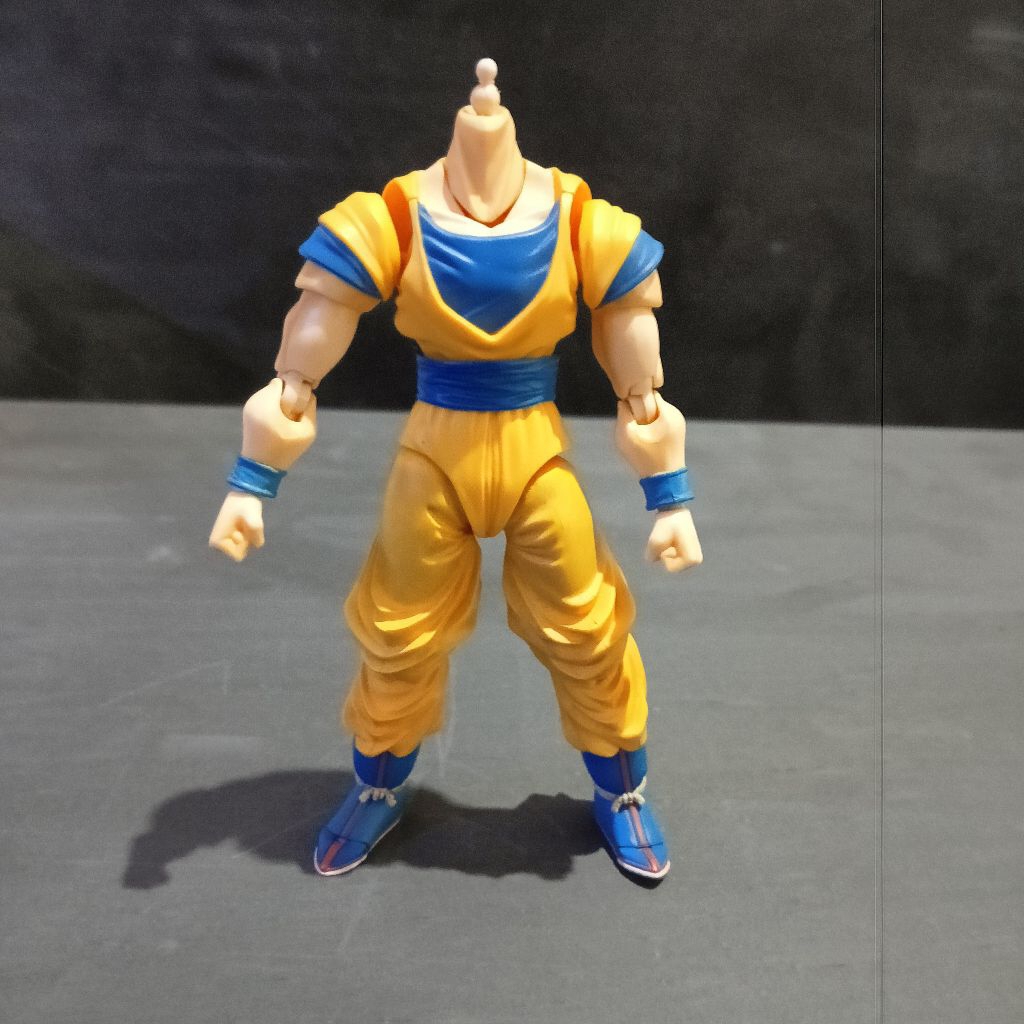 Jual shf goku super saiyan dragon ball body kitbash 1/12 semi junk ...